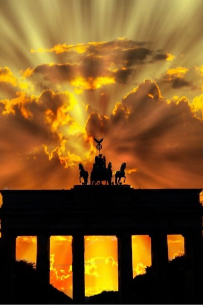 The First Light Mage | Royal Road